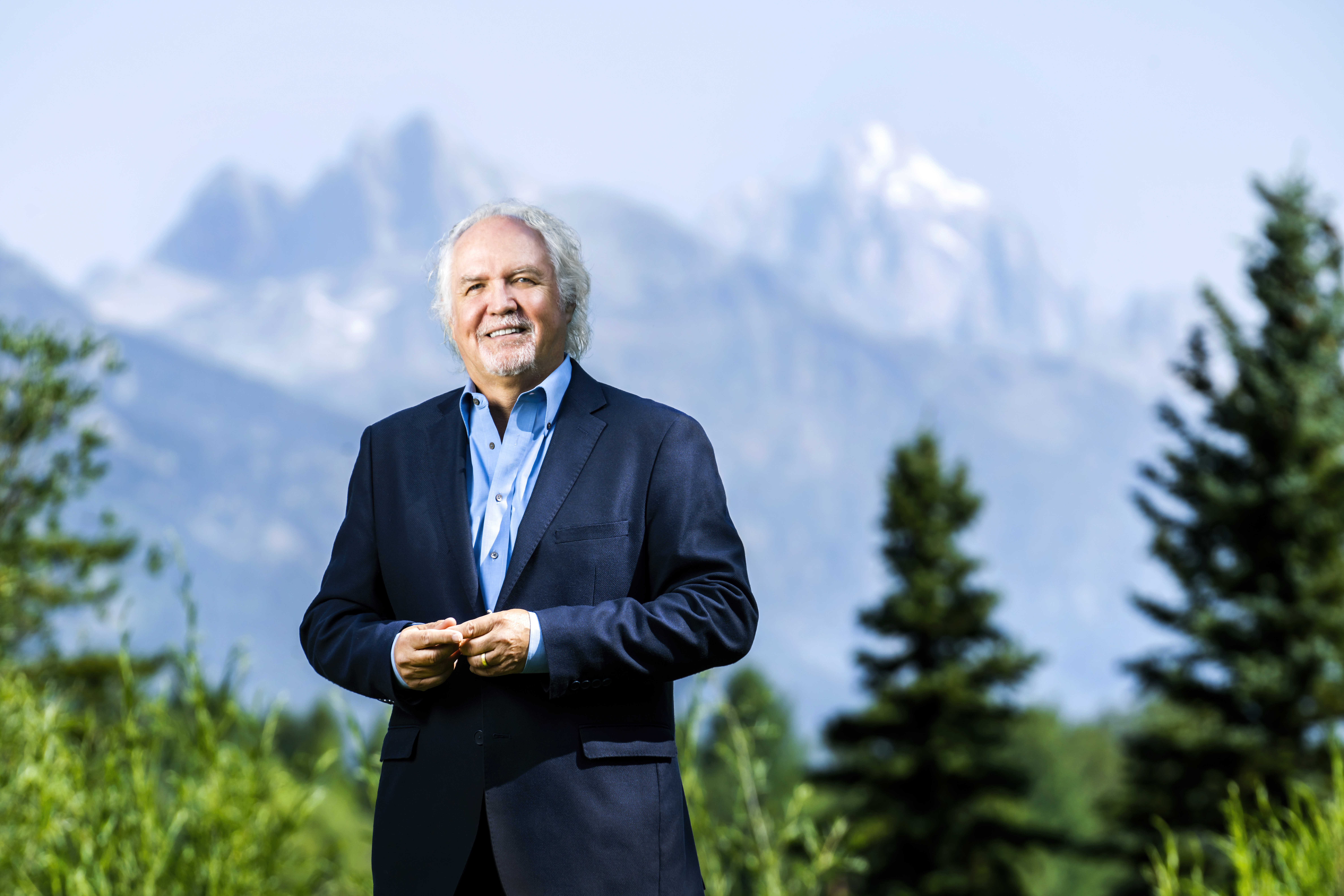 San Francisco Symphony - Runnicles Conducts Mahler 1